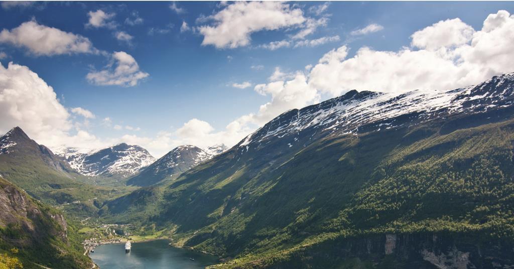 Pinkchyu nude of leak she greeted me in classy lingerie of