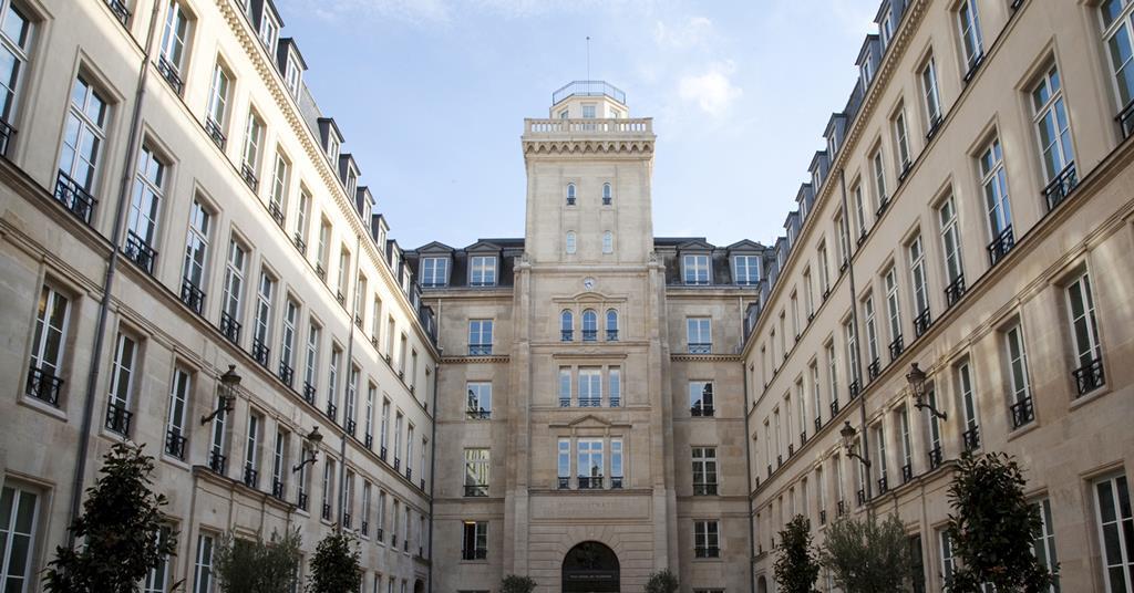ESMA advises against explicit ESG analysis mandate for credit rating ... ESMA advises against explicit ESG analysis mandate for credit rating ...