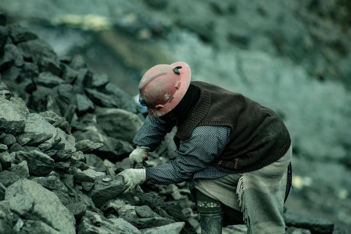 British Coal fund switches in-house model with BlackRock as fiduciary ...