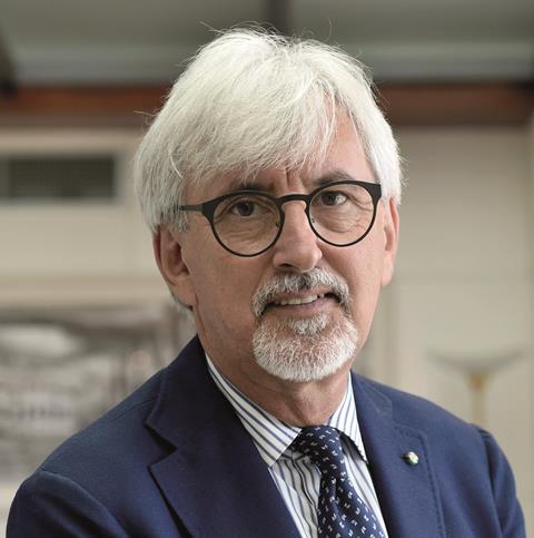 Pension funds become embroiled in Italy’s banking M&A battles | News | IPE